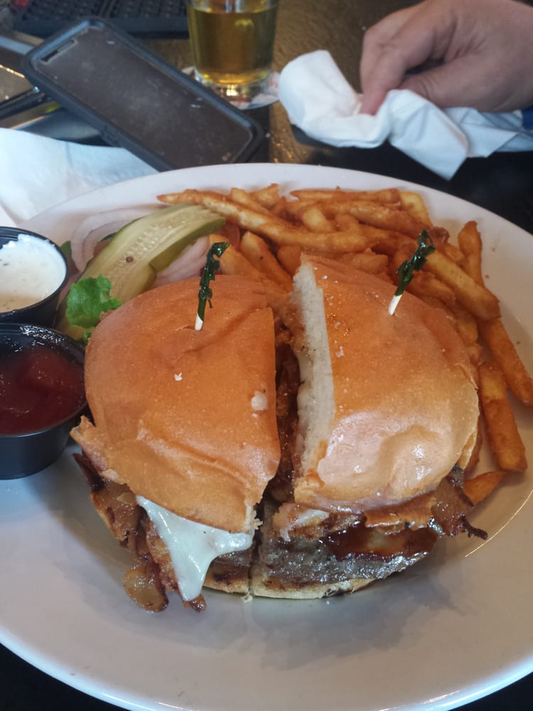 The Fox Pub - Modesto, CA - Full Menu, Reviews, Photos